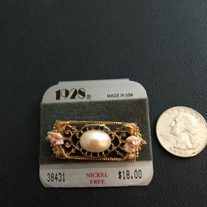 1928 | Jewelry | 928 Brooch | Poshmark
